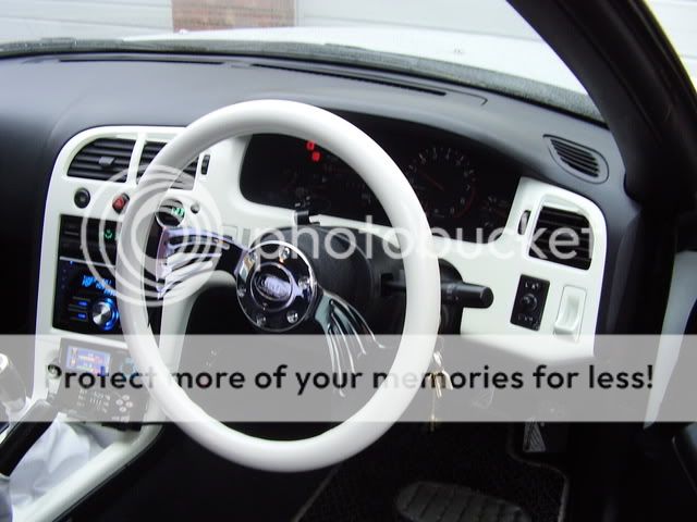 Chrome/ white pimp wheel gangster. | Driftworks Forum